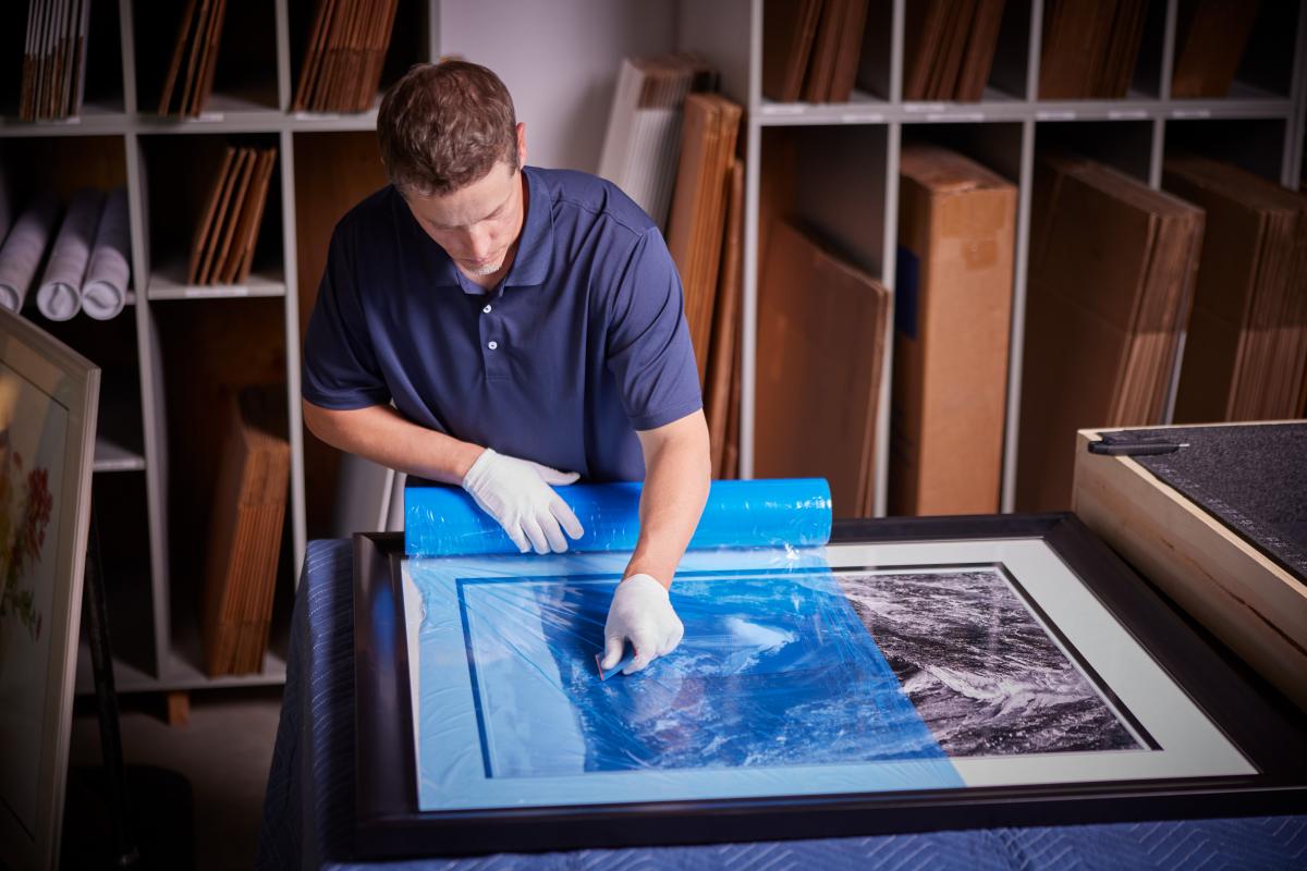 Professional Art Shipping Expertise | Pak Mail